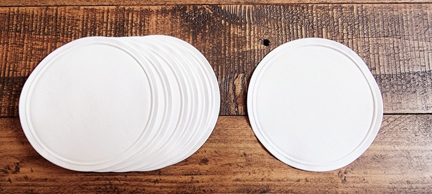 PLAIN WHITE UNBACKED TISSUE COASTER x1000 – Raynor Hygiene